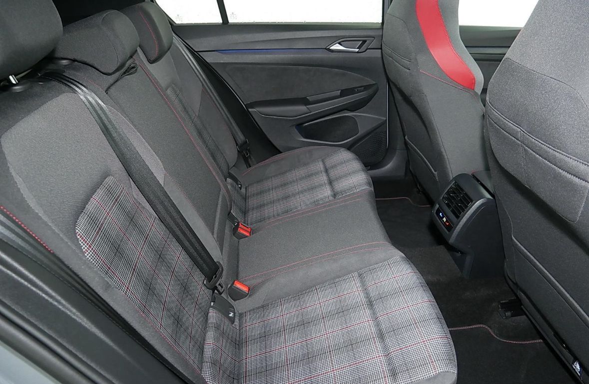 Volkswagen Golf 8 GTI DSG *Led*Digital Cockpit* - Autohaus Mario